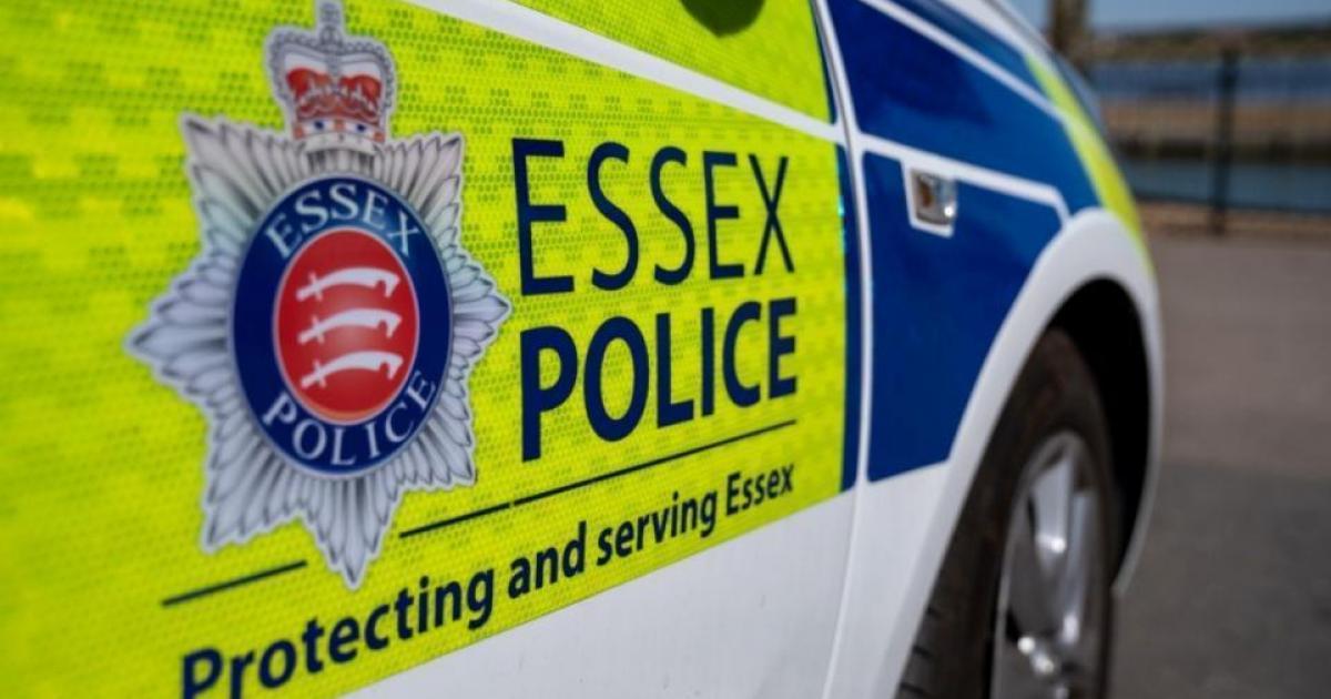 Police appeal: Range Rover and Mitsubishi car crash in Essex | Echo